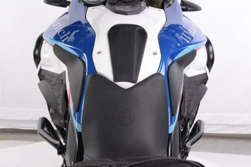 BMW CSS Tank Pad - Single