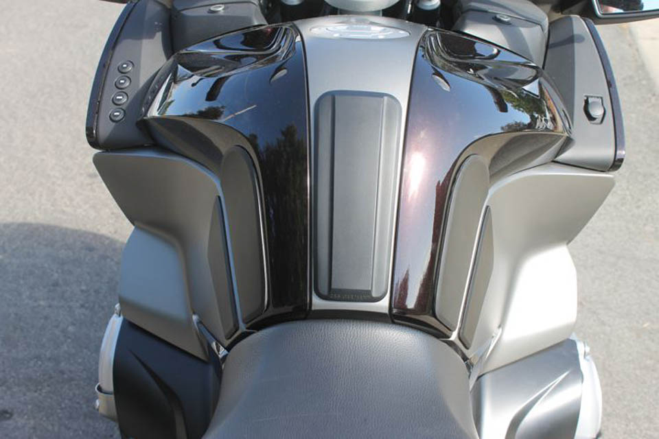 BMW R1200 RT / R1250 RT CSS Tank Pads