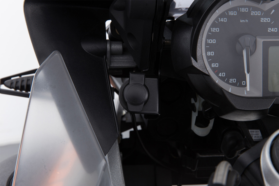 BMW R1200 R1250 GS GSA Reinforcement Outlet Bracket